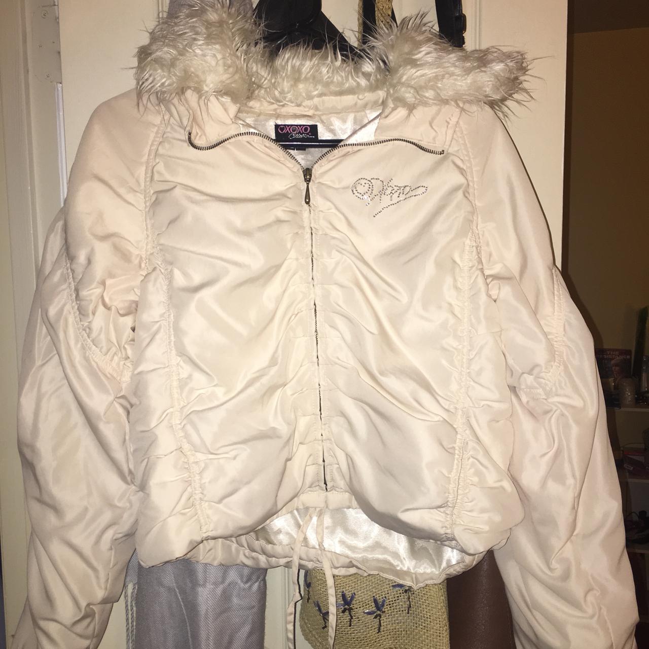 CANT SHIP UNTIL NOV 2Y2k creme jacket! Has fur on... - Depop