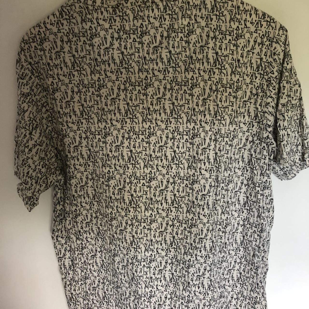 Farah vintage random design T-Shirt — Large... - Depop