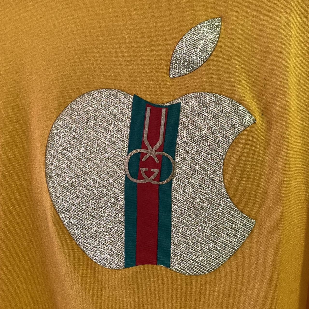 Gucci Apple Logo Top - Depop