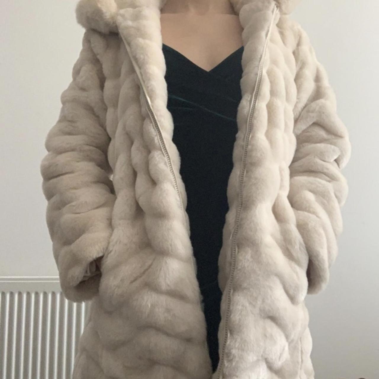 CURRENTLY UNAVAILABLE long cream coloured faux fur... - Depop