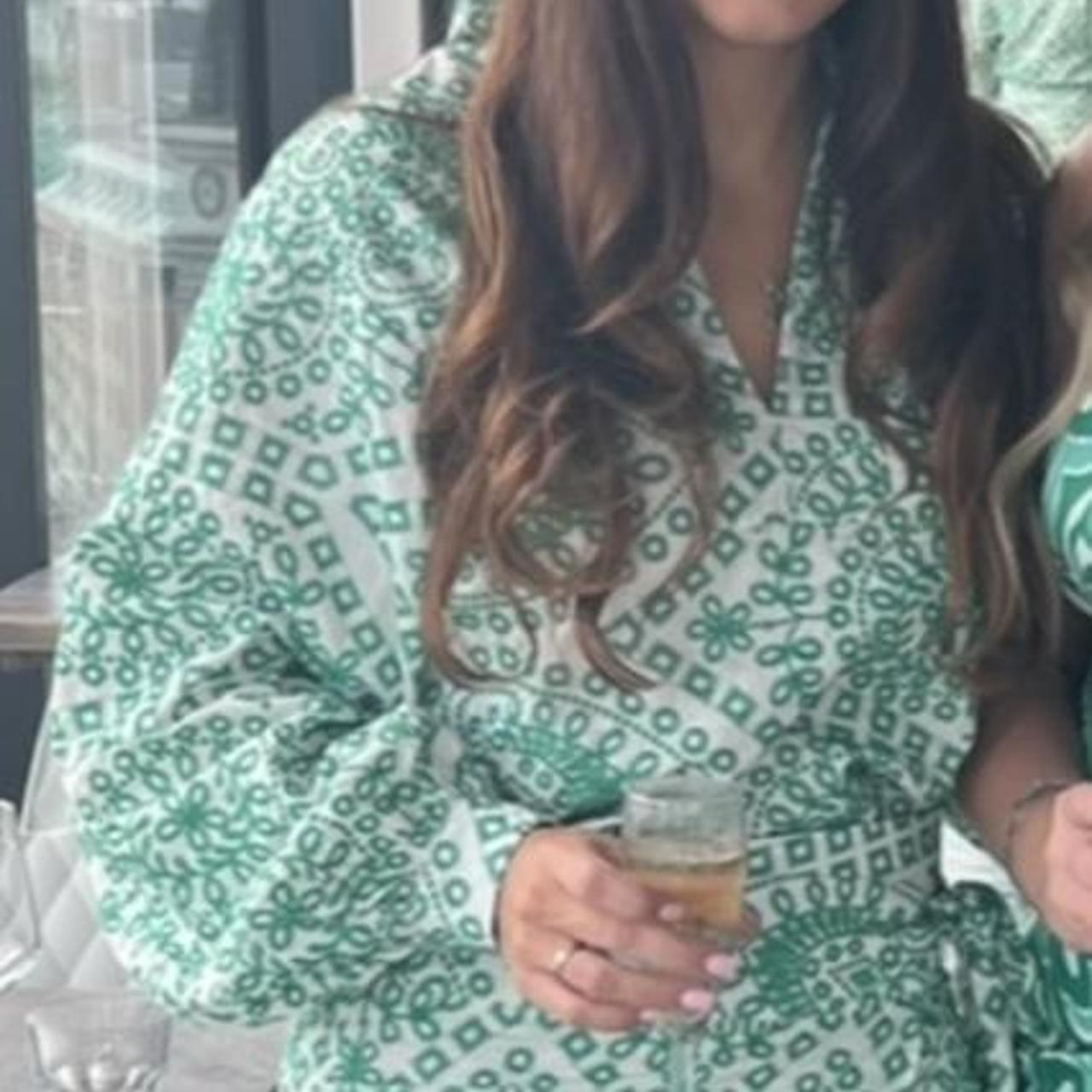 Nought and kisses Sofia 2 piece set Worn once... - Depop