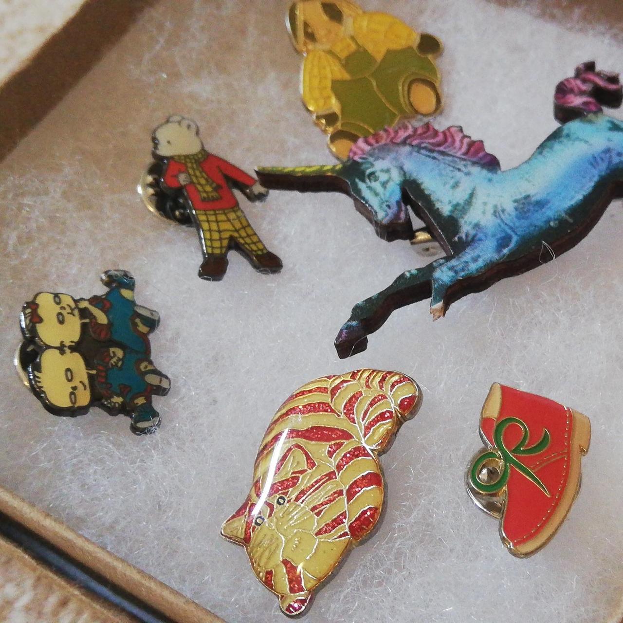 Vintage pin badges 1 of each of the following pins... - Depop