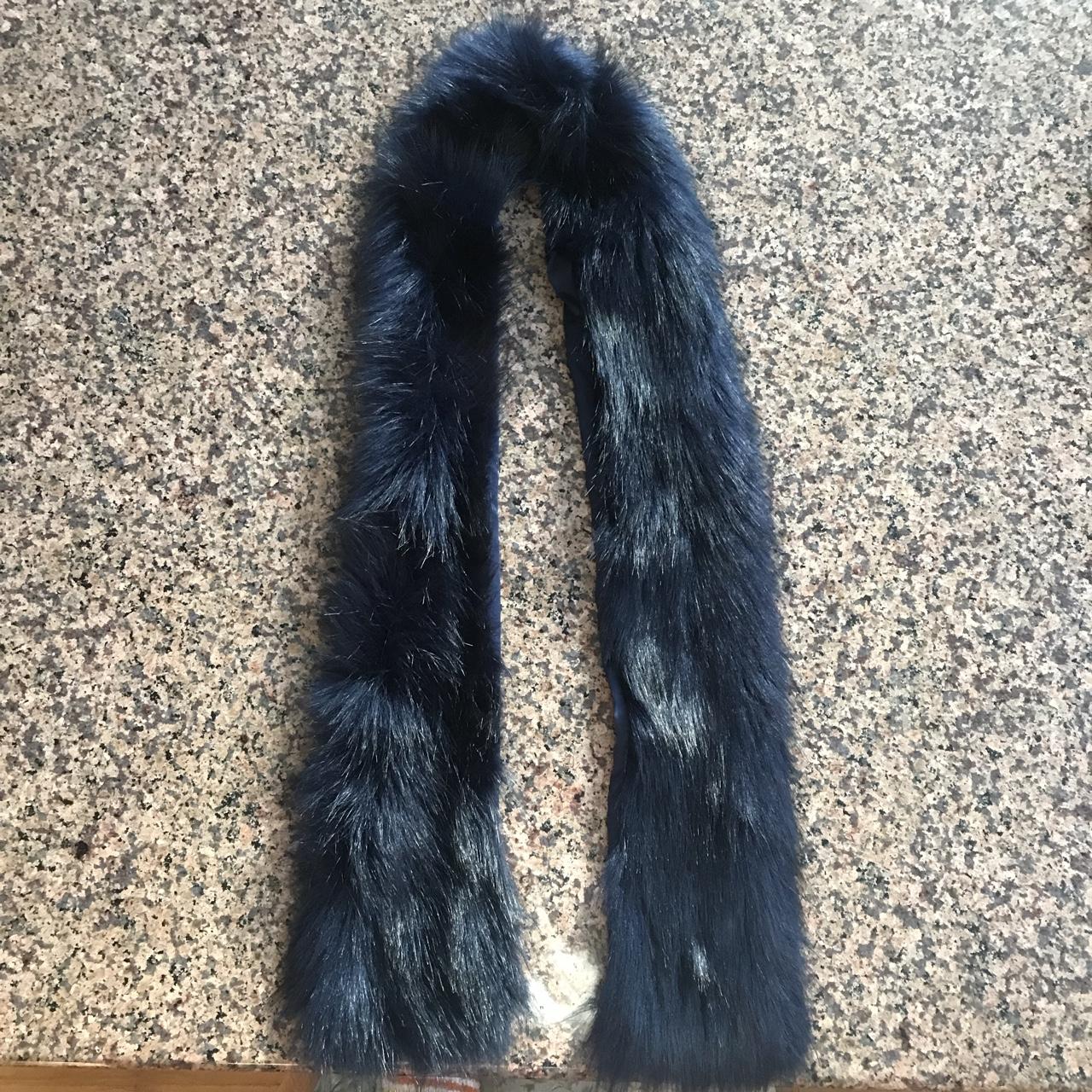 Navy blue fur scarf Brand new w/o tags - Depop