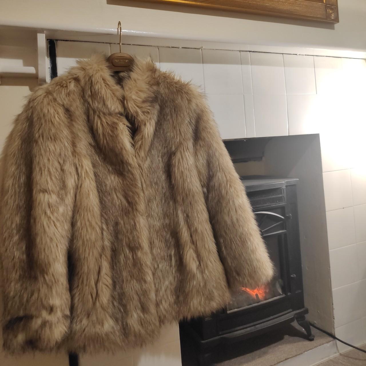 NEWLY REDUCED Lovely FAUX fur coat by Topshop in... - Depop