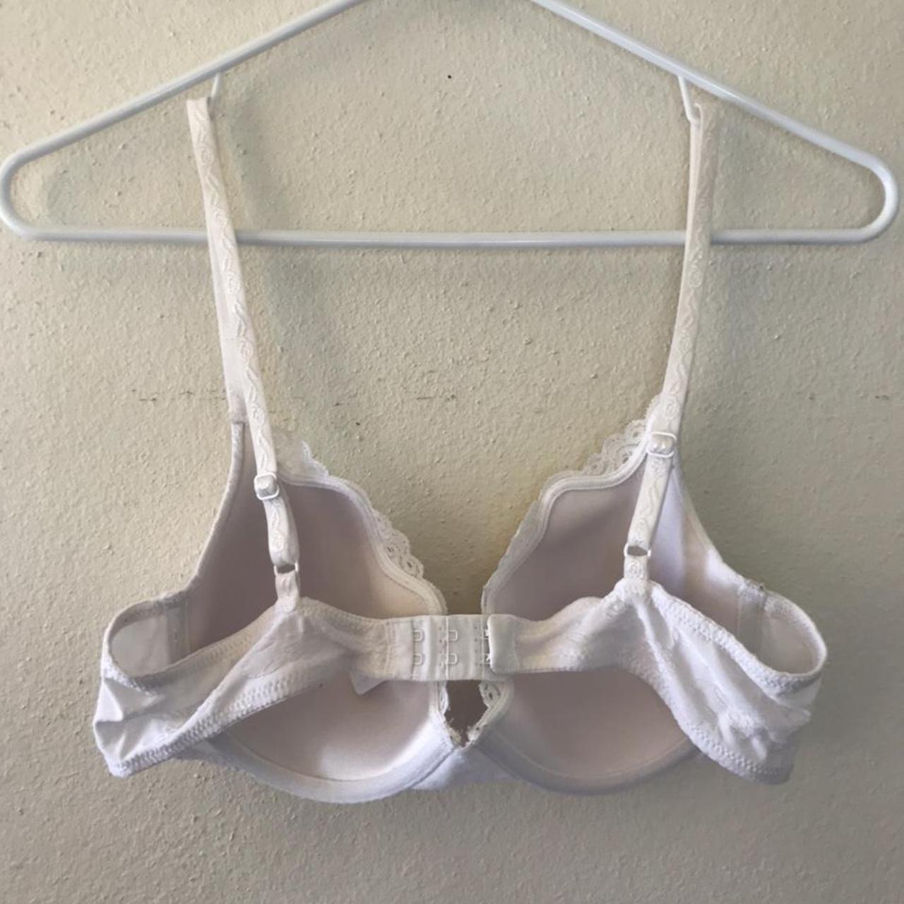 White Lace Maiden Form Unwire Padded Bra Stunning Depop