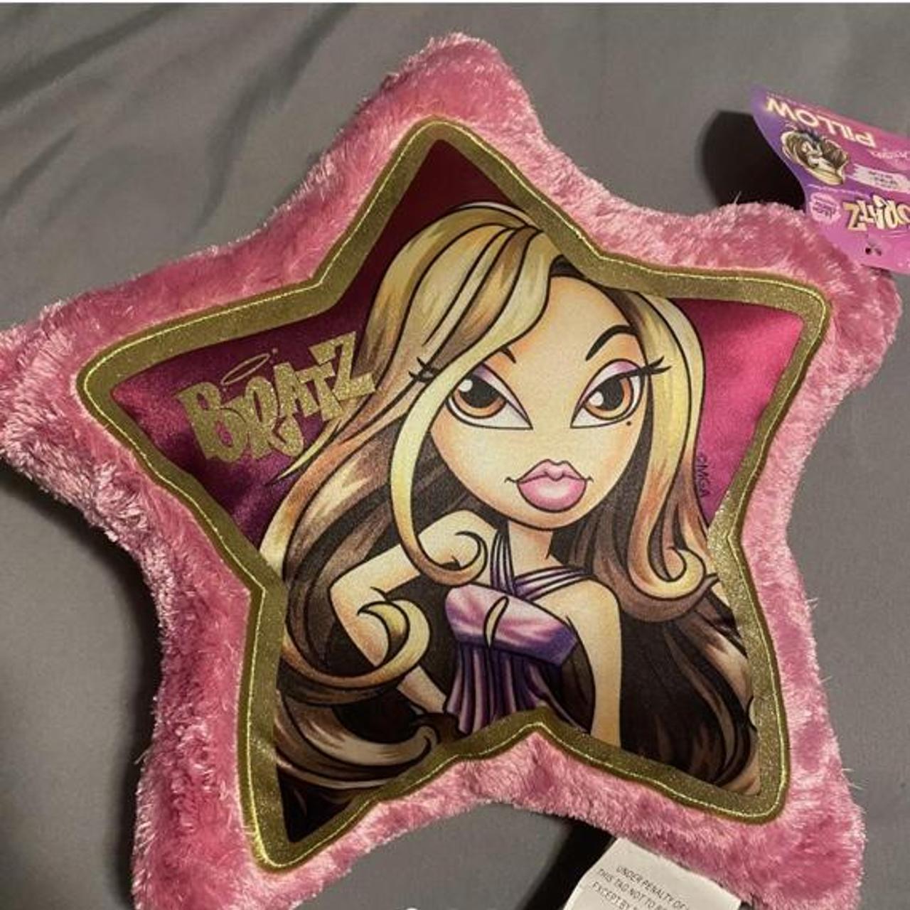 MAJOR ISO do not buy // bratz star pillow in either... - Depop