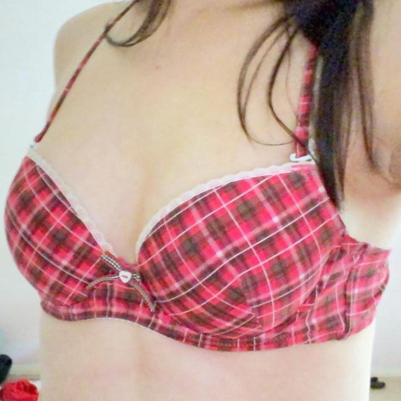 Vintage check bra 💌 labelled 8A but fits more of a... - Depop