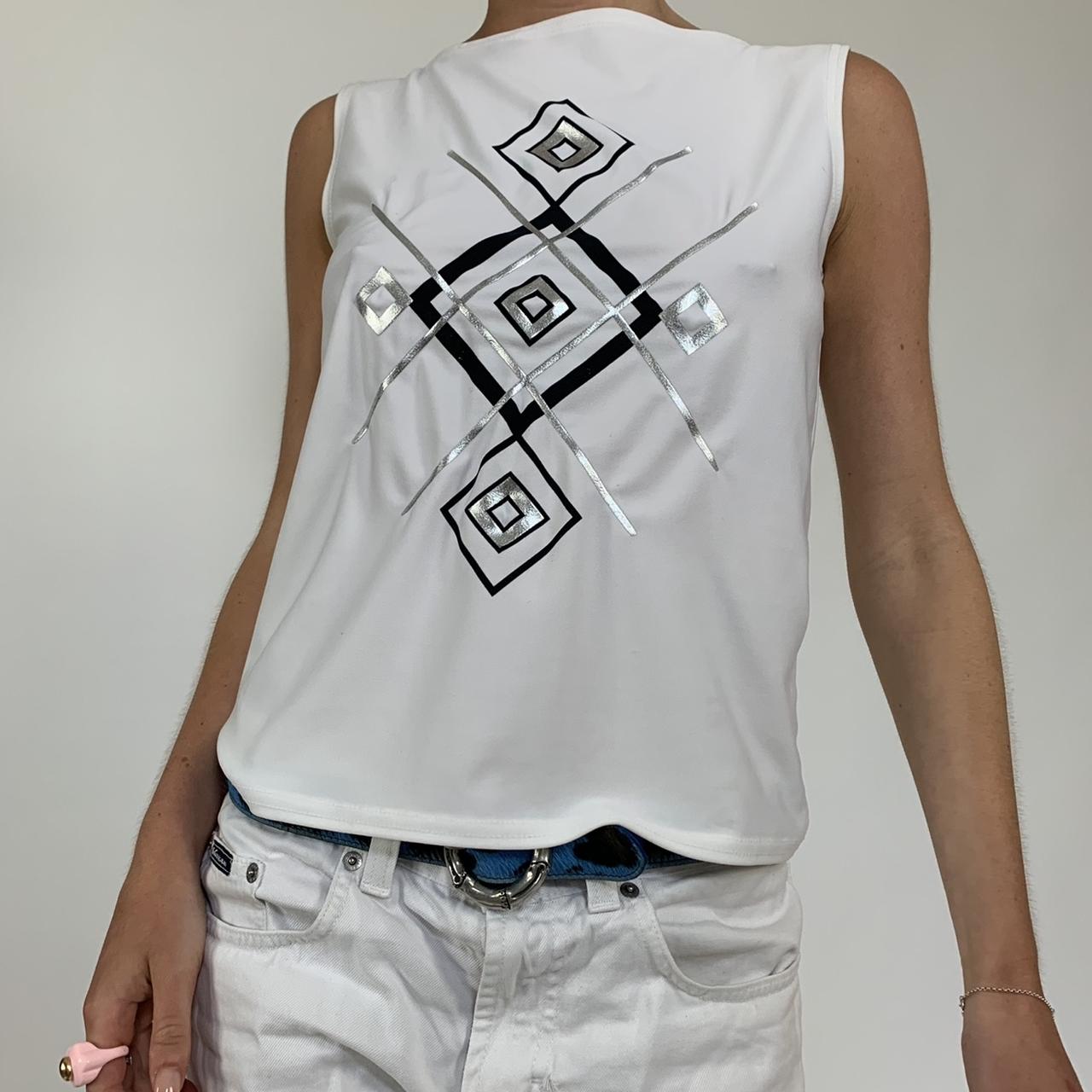 Old label new look tank top best for size 10-12 - Depop