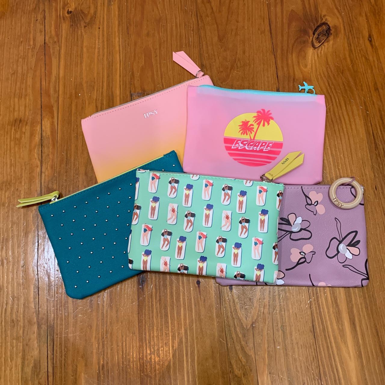 5 Ipsy bag bundle - Depop