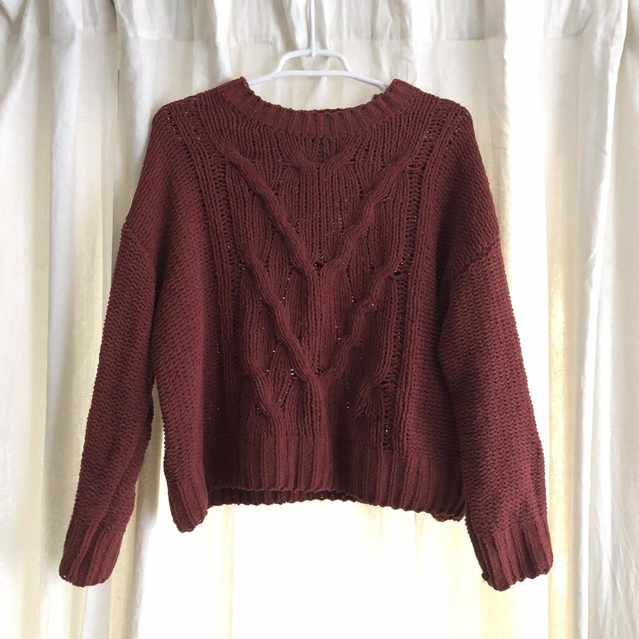 Billabong super soft sweater. Size small, a little... - Depop