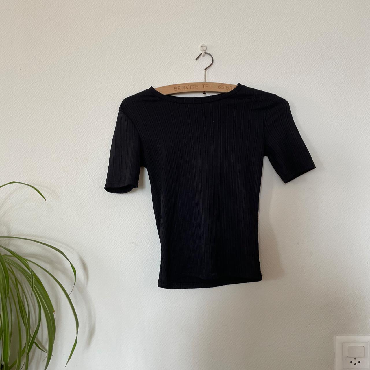 Skinny black basic top, very nice and flattering but... - Depop