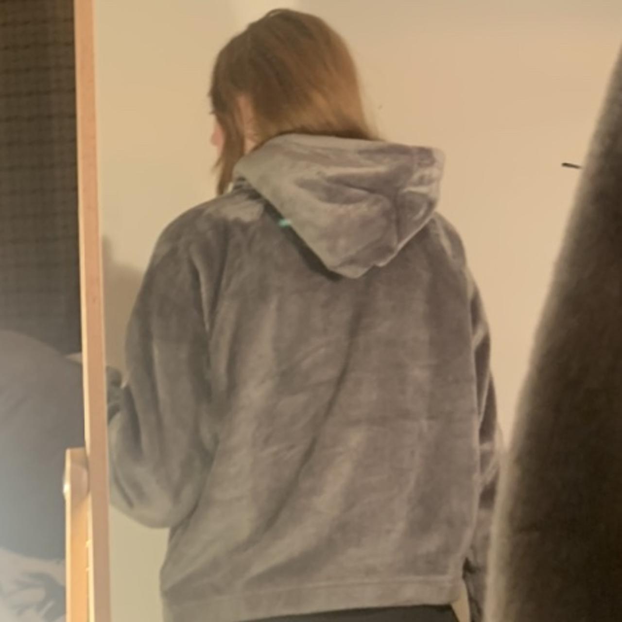 Hollister very cosy fluffy hoodie in grey size... - Depop