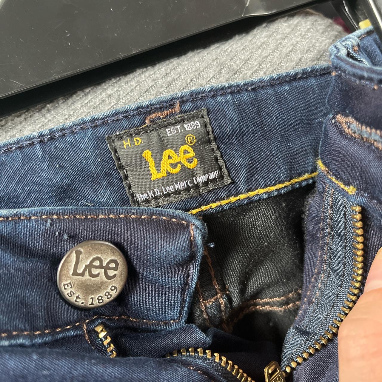 GORGEOUS dark blue Lee jeans! Low waisted slim fit,... - Depop