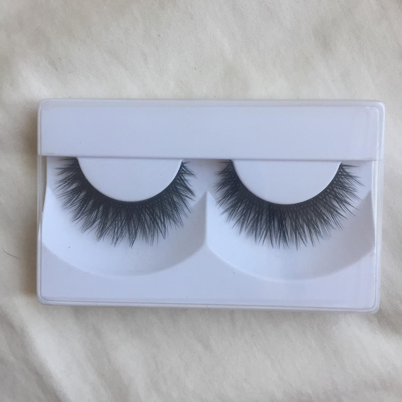 Forever 21 band false lashes. nice and dense. Really... - Depop