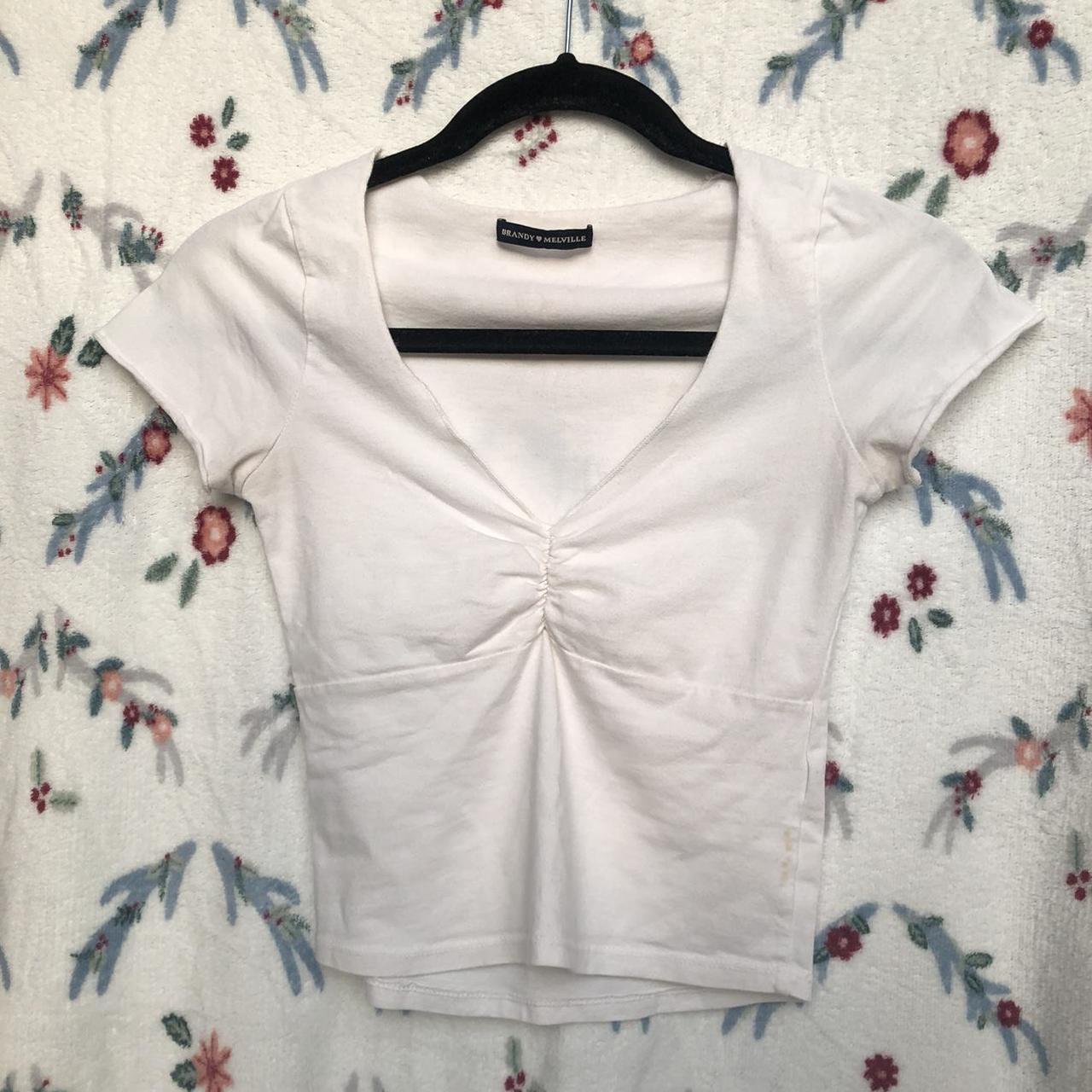 brandy melville gina top! in good condition, only... - Depop