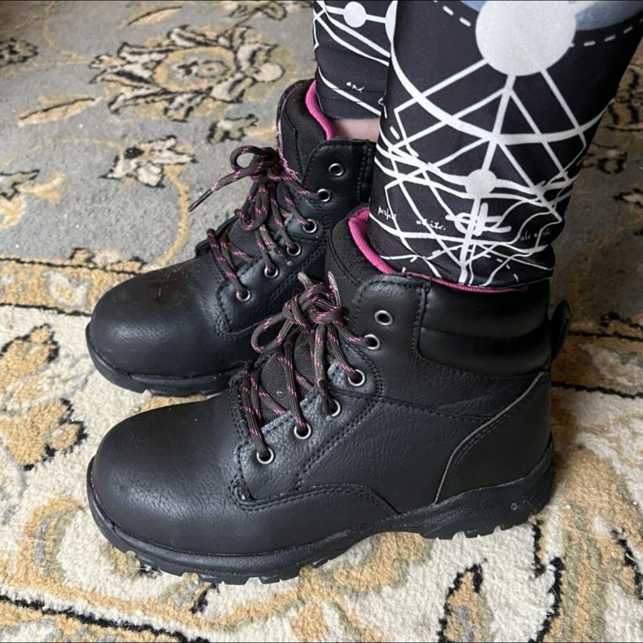 Timberland Women's Black and Pink Boots | Depop