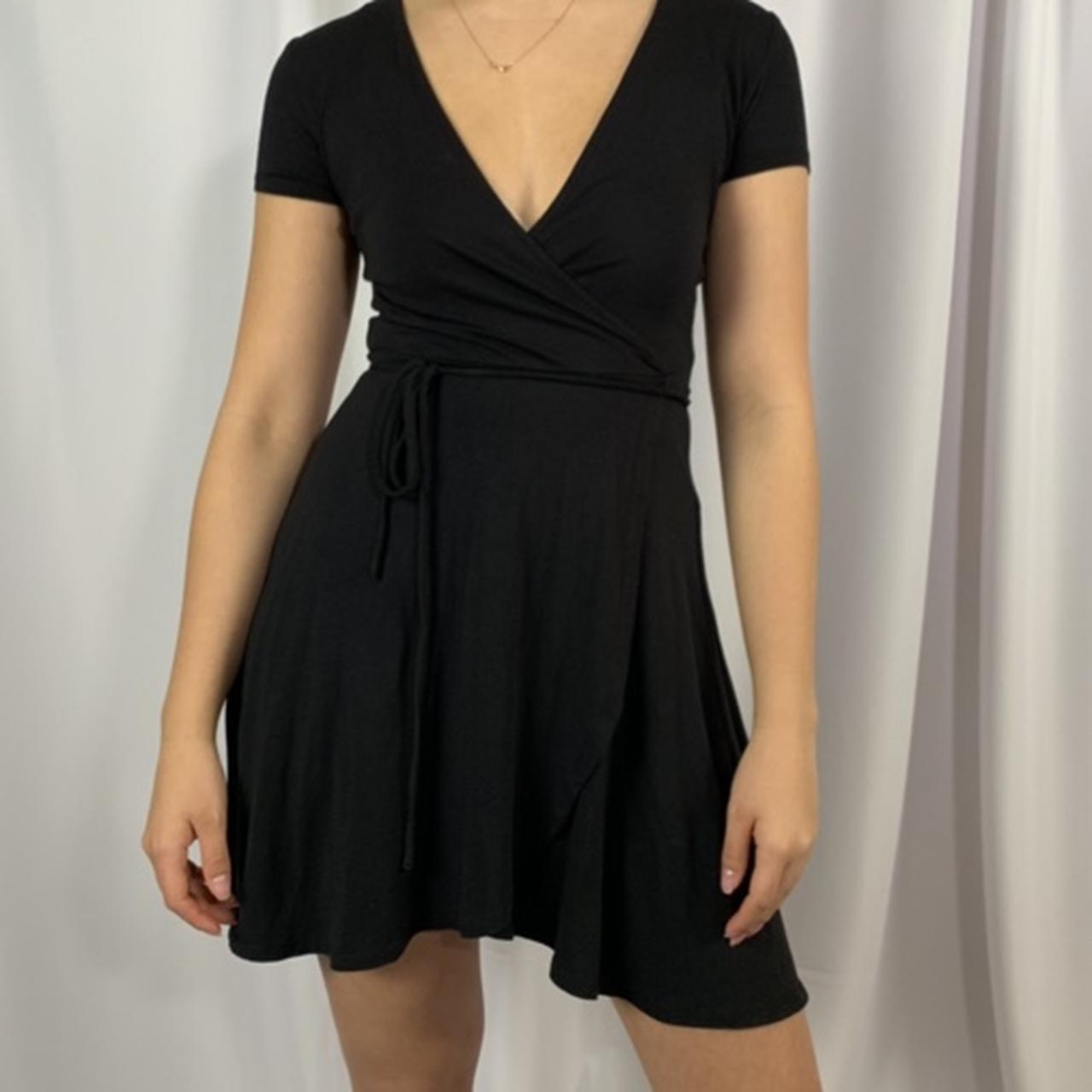Forever 21 Black Wrap Dress Brand new without... - Depop Forever 21 Black Wrap Dress Brand new without... - Depop