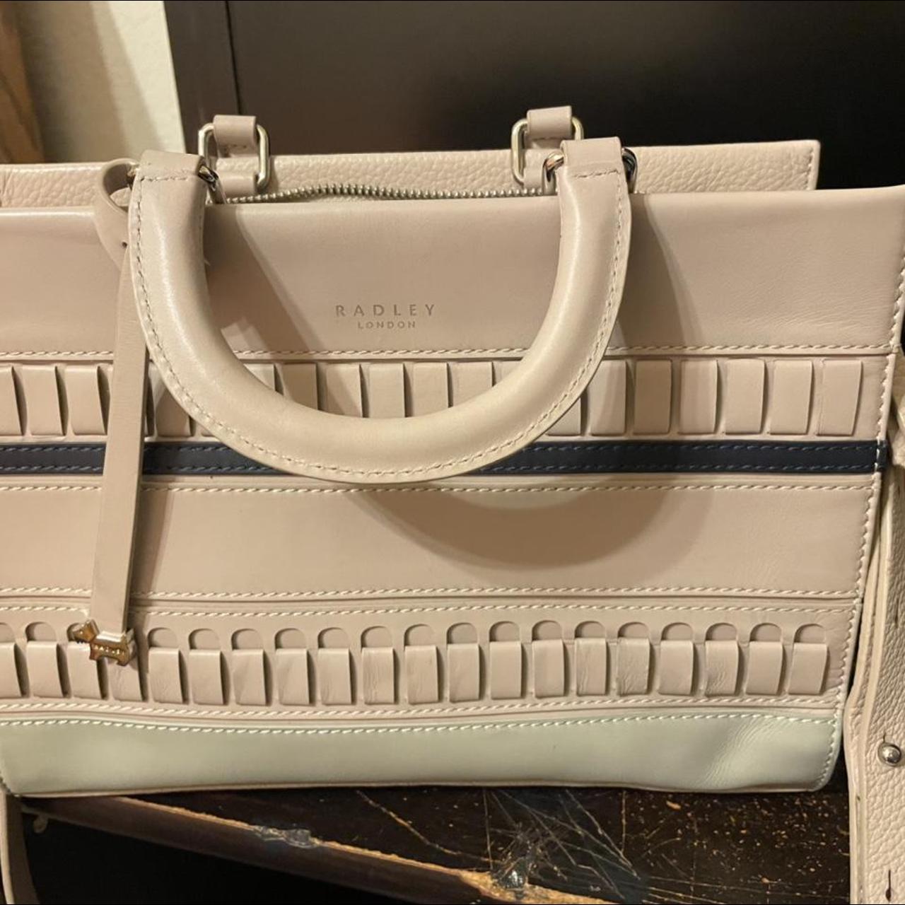 Radley Women's Grey and Cream Bag | Depop