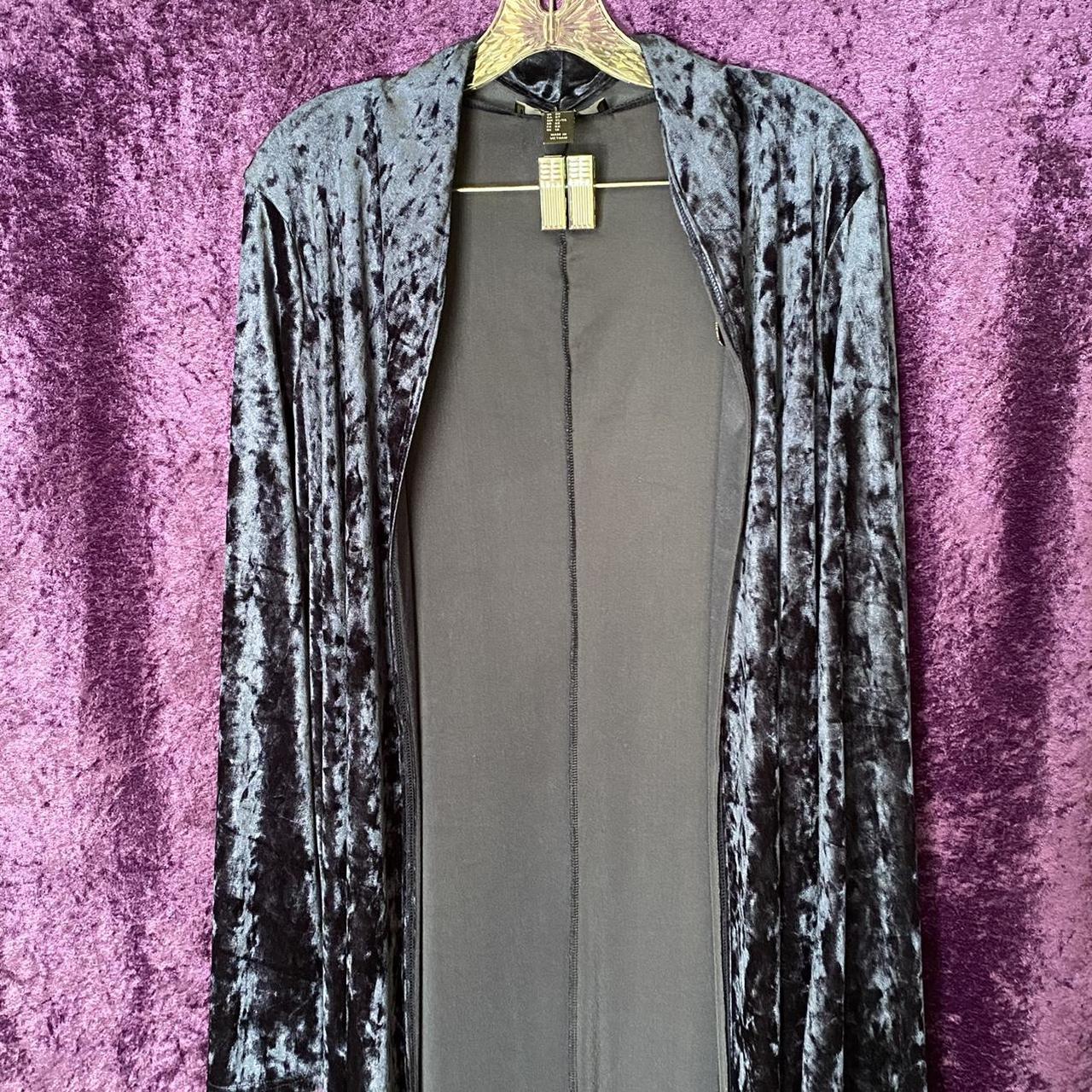 The Wizard Robe 🧙🏼‍♀️ (SHIPPING INCLUDED IN... - Depop