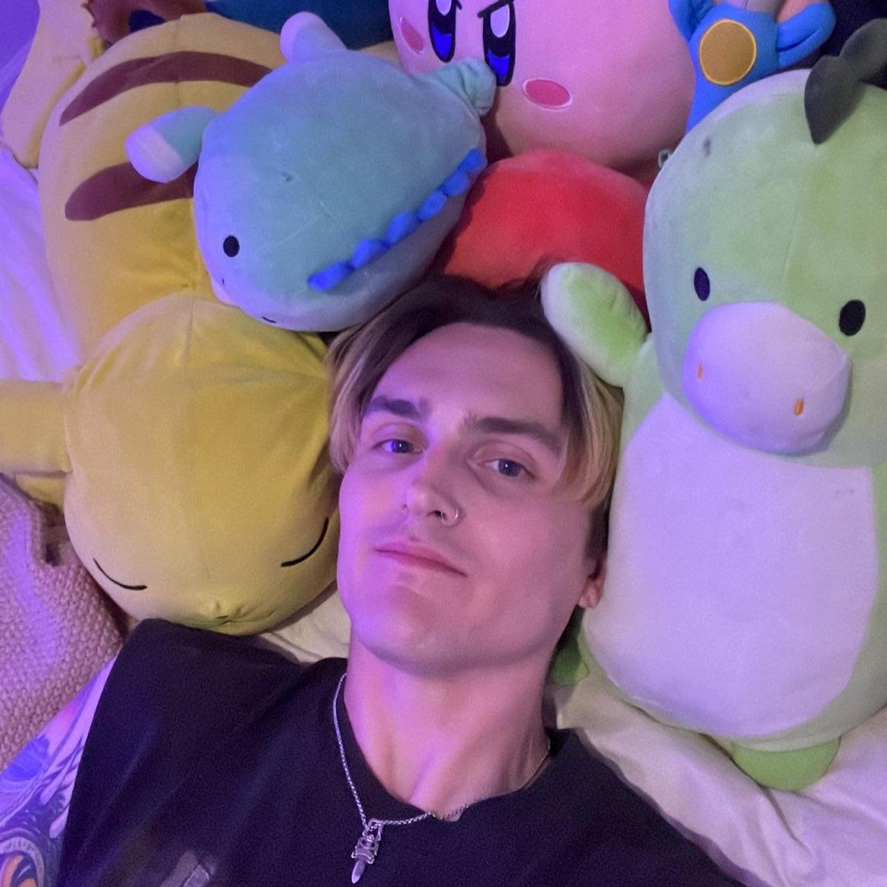 hi! my name is jaxon (most people call me jax),... - Depop