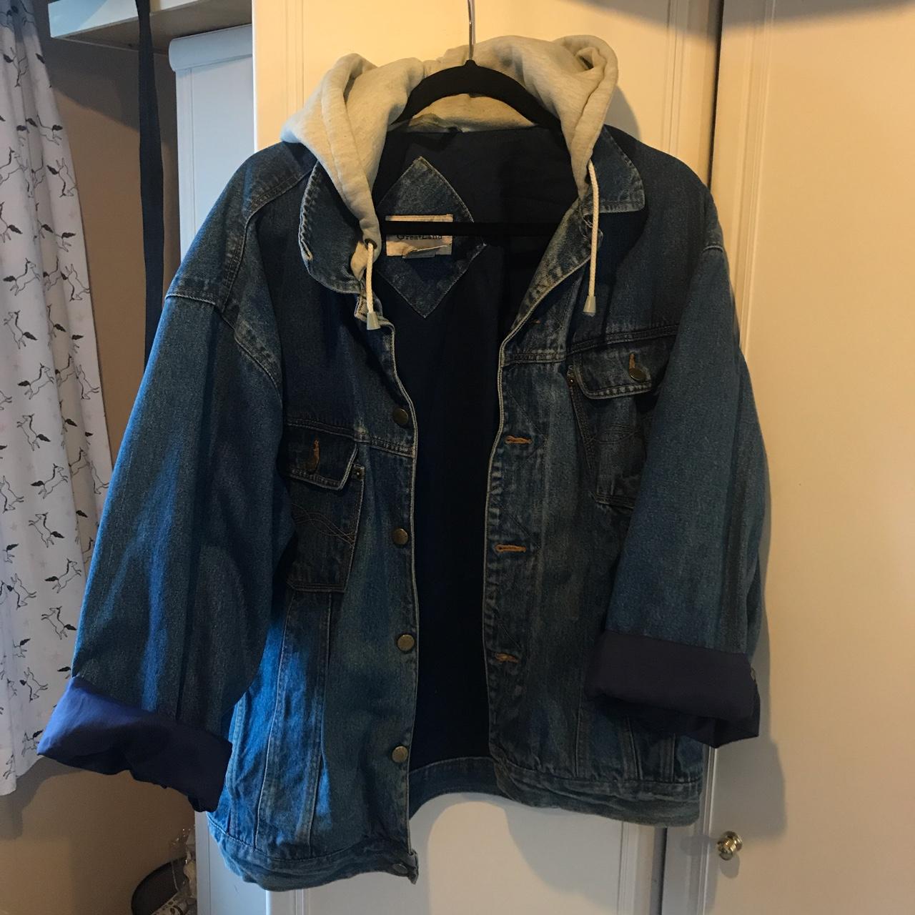 Denim hooded jumper jacket Really nice 80s style... - Depop