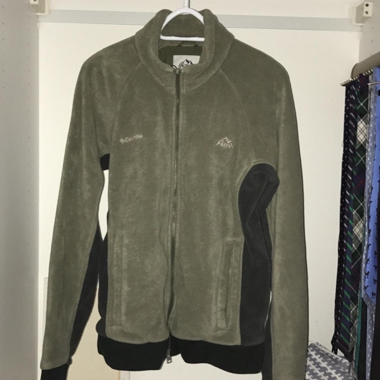 KITH x COLUMBIA Medium stone green fleece Perfect... - Depop