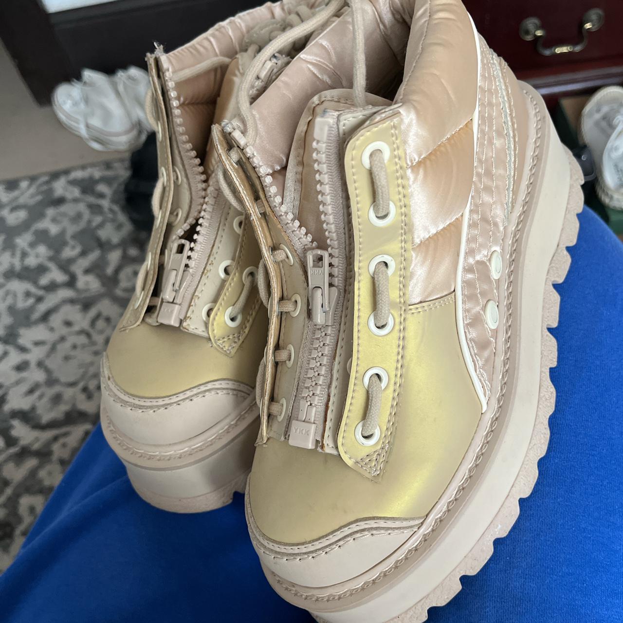 Puma Women's Cream and Tan Boots | Depop