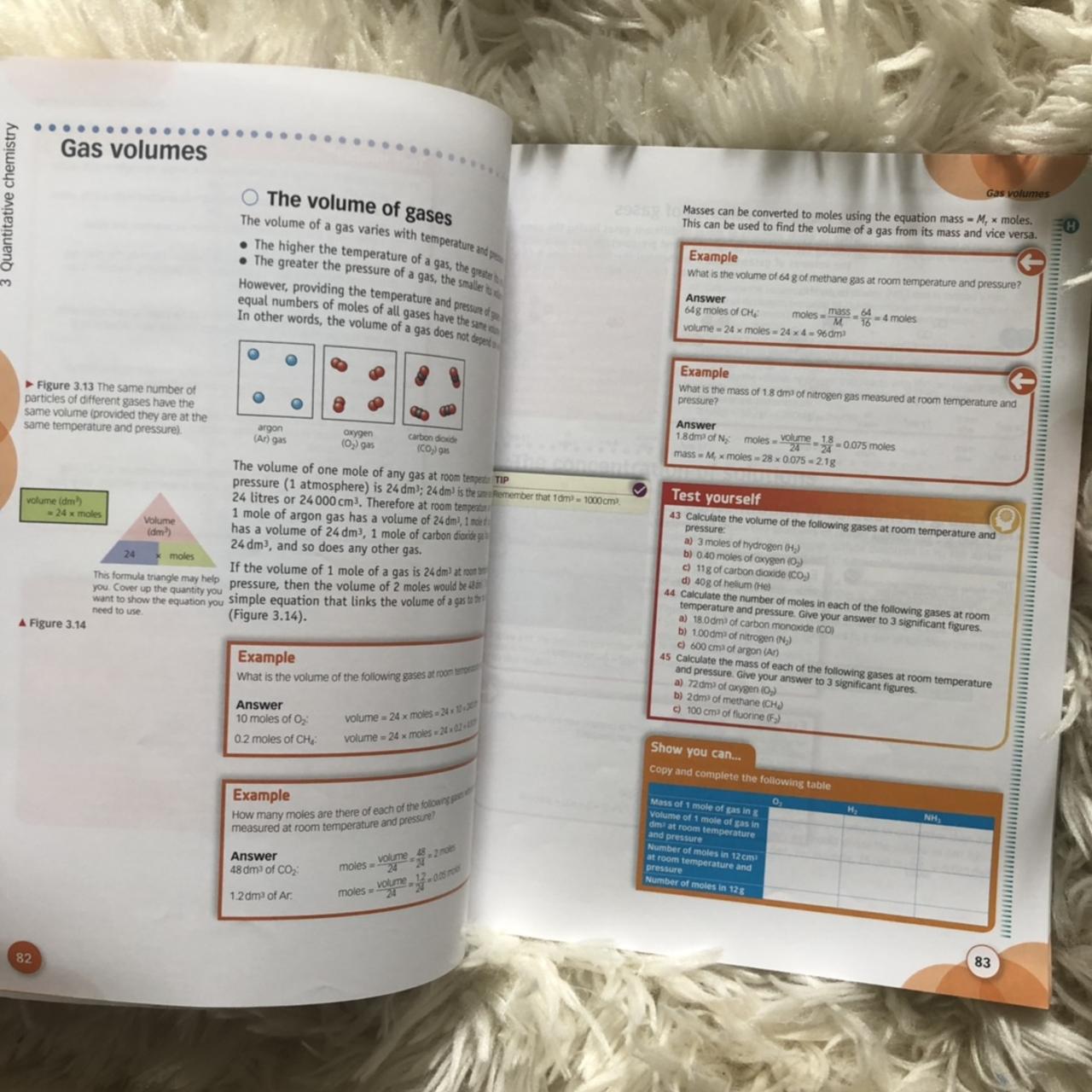 GCSE Chemistry AQA Textbook Immaculate... - Depop