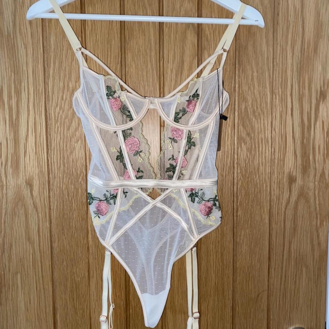 Lounge Underwear/Intimates cream embroidered... - Depop
