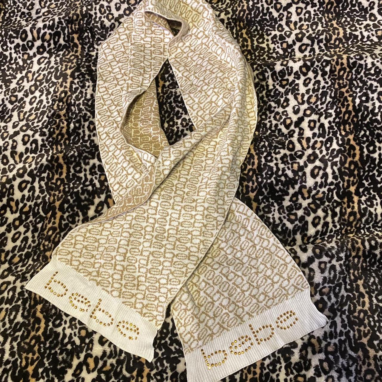 Bebe Women's Cream and Tan Scarf-wraps | Depop