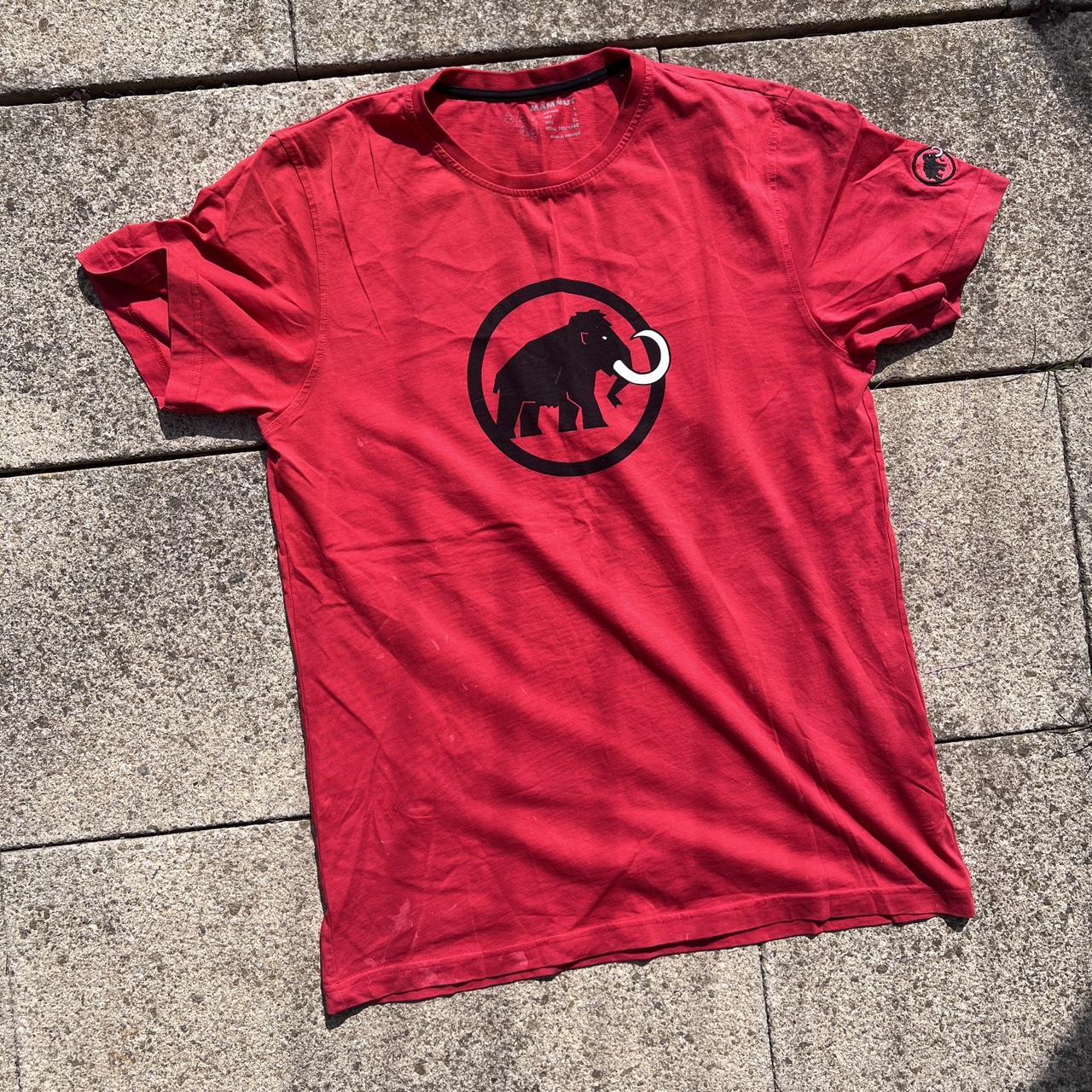 mammut red t shirt - Depop
