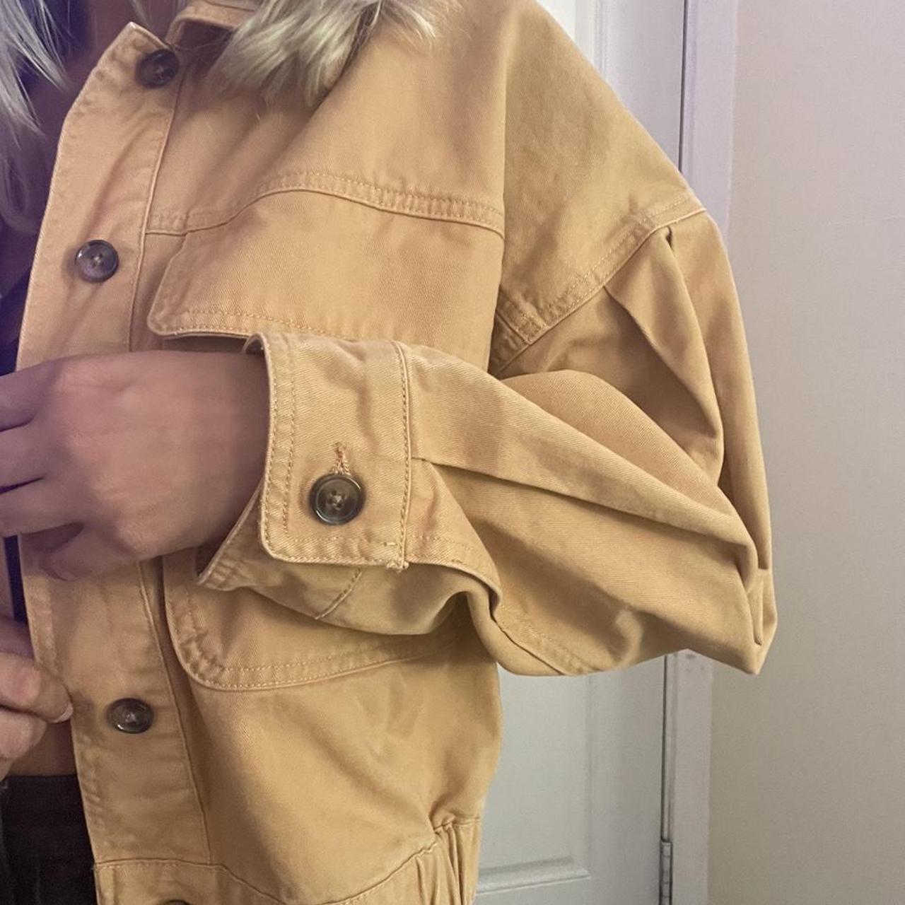 TAN CROPPED DENIM JACKET Size: Large #croppedjacket... - Depop