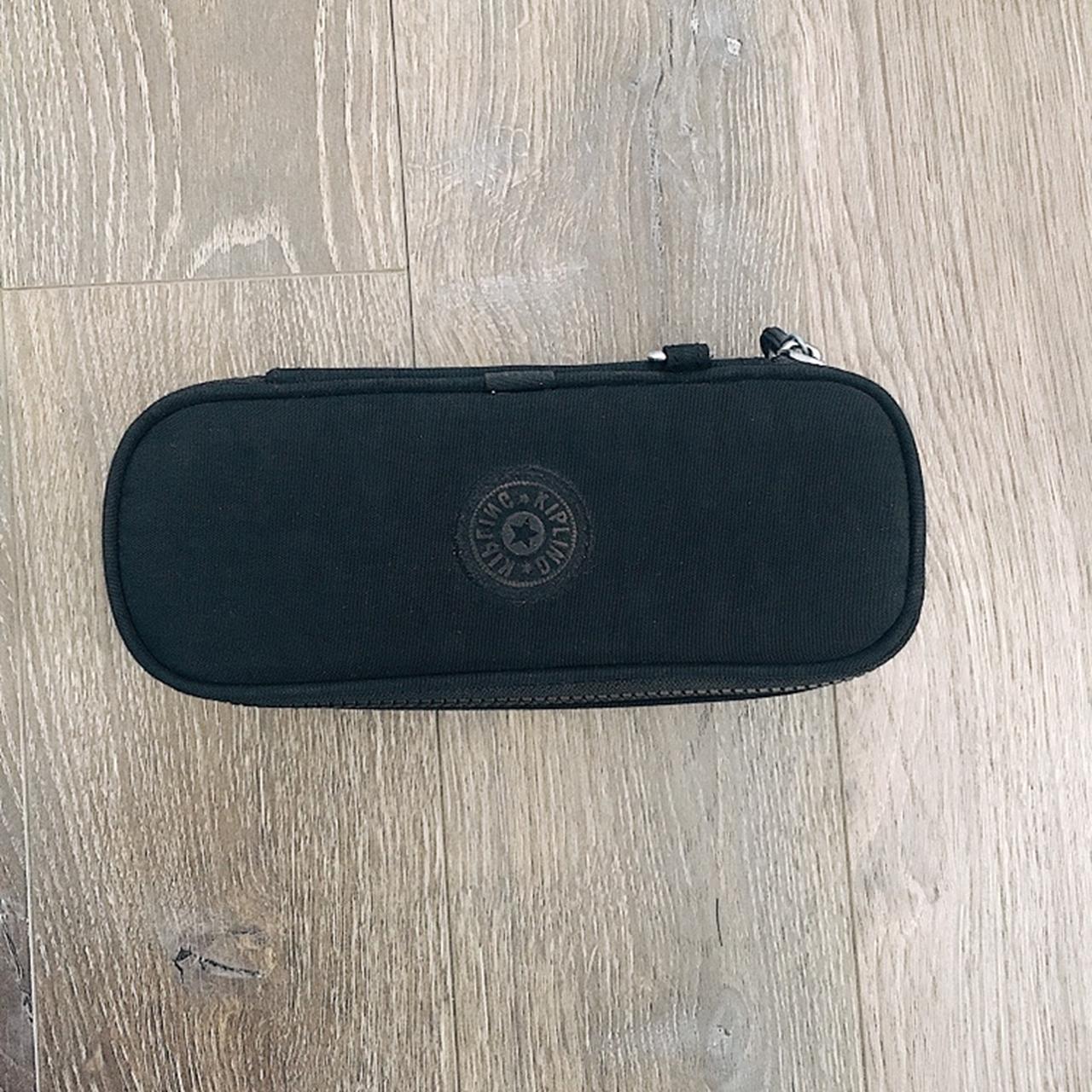 Kipling 30 Pen Case Black Noir never used no keychain - Depop