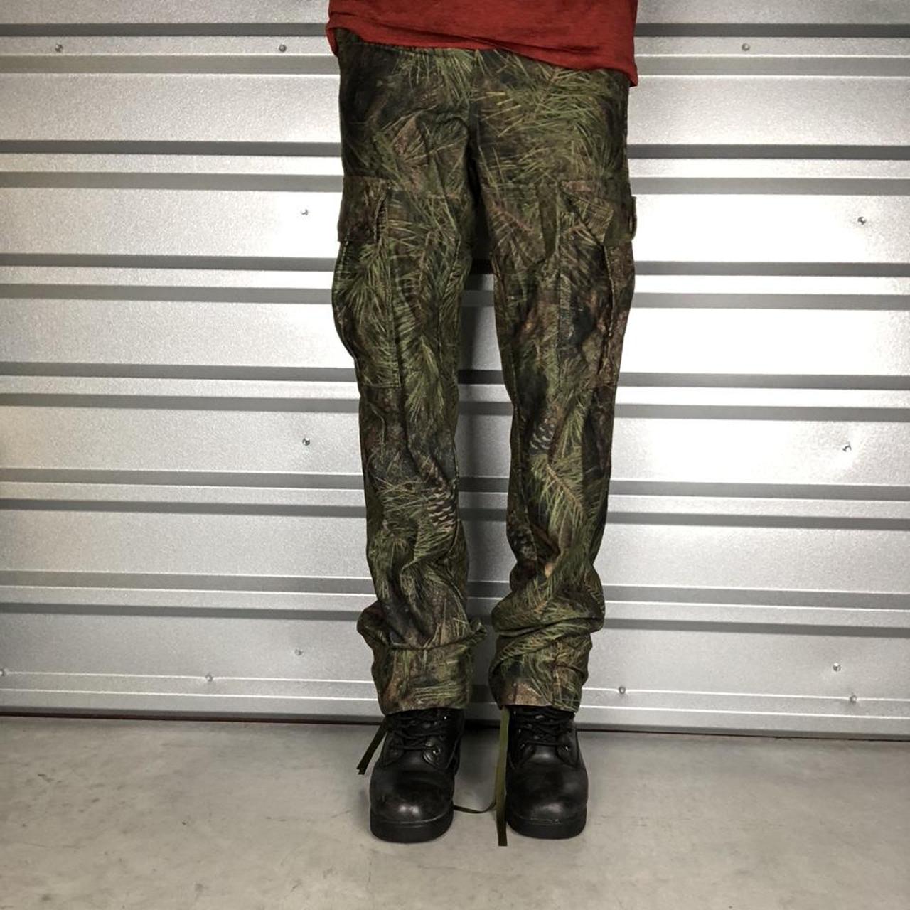 True Timber Hunting Camo Adjustable Cargo Pocket... - Depop