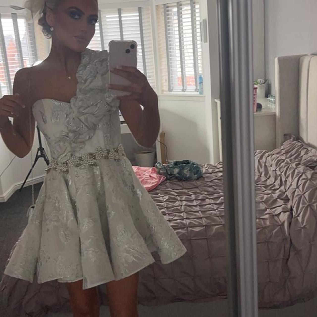 Stunning mark melia dress Size 6 £195 ️ ️ Races Rrp... - Depop