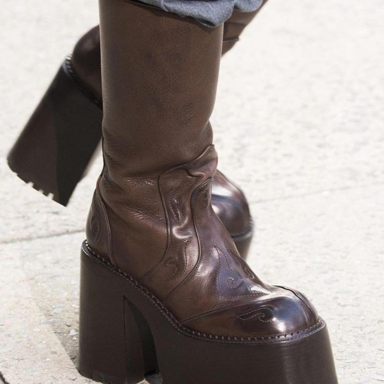 ISO POST! I DO NOT HAVE THIS PLEASE DONT BUY! IM... | Depop