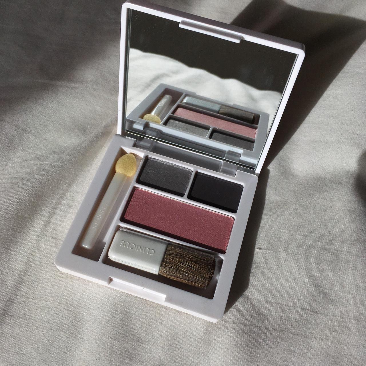 brand new clinique lulu dk cosmetics/skincare bag! 4... - Depop