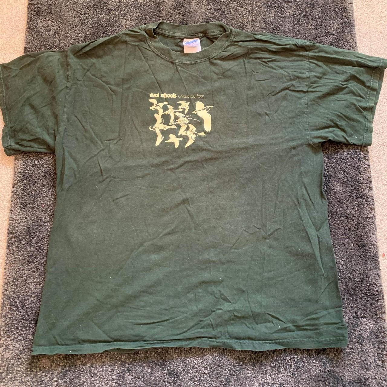 Vintage Band Tee on Gildan label. Great quality with... - Depop