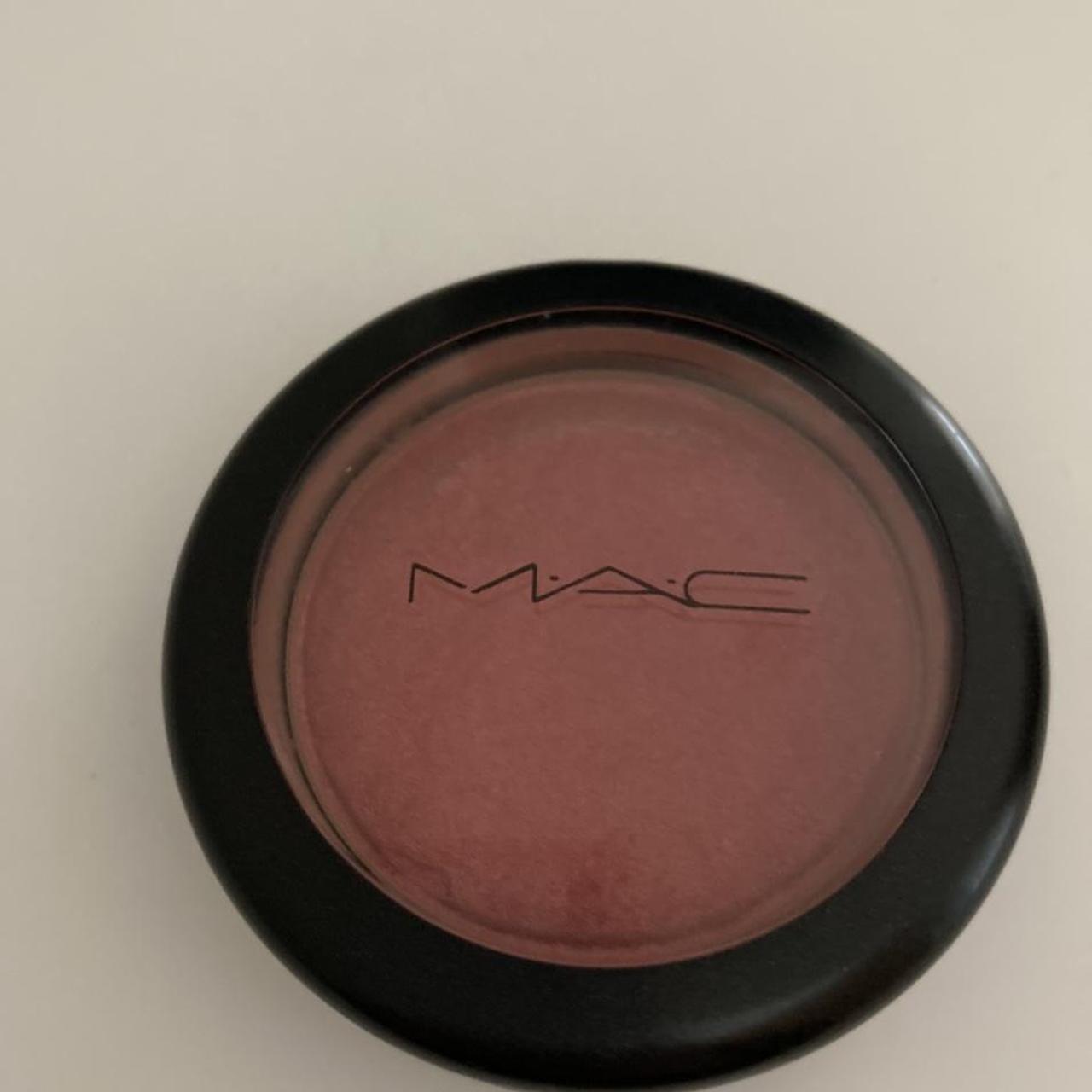 Mac peachykeen sheertone shimmer blush . - Depop