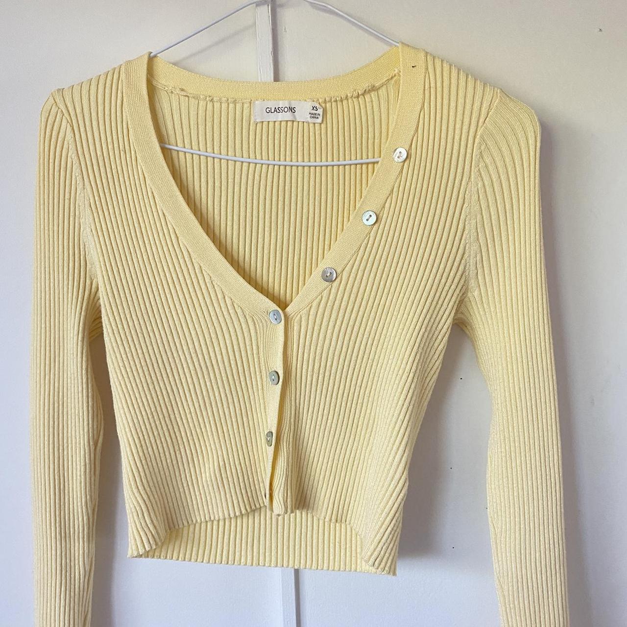 glassons pale yellow cropped ribbed cardigan - size... - Depop