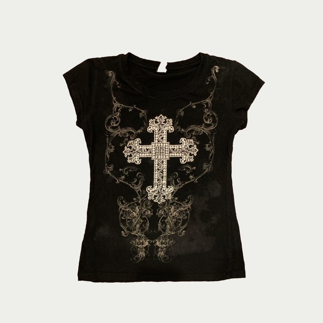 🖤🎚 the cutest y2k cross top! super soft and... - Depop