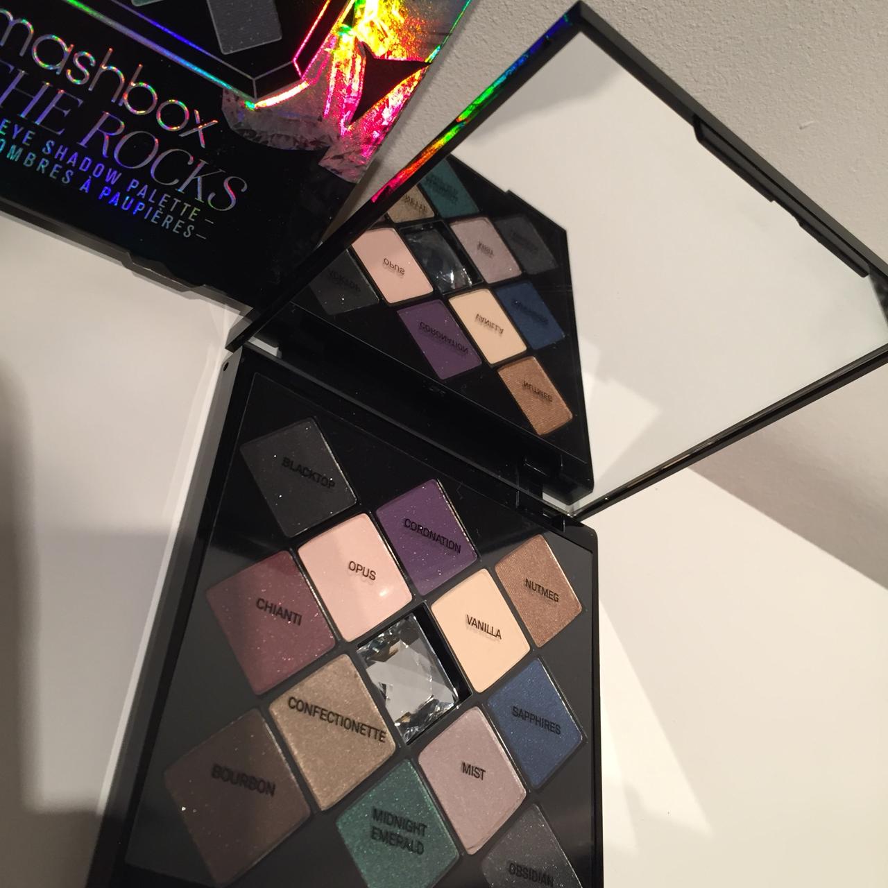 BRAND NEW - SMASHBOX ON THE ROCKS CHRISTMAS 2015... - Depop