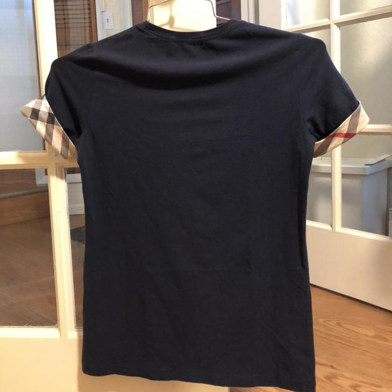 🌼SOLD🌼 ️DO NOT BUY ️ Classic Burberry Brit tee in... - Depop