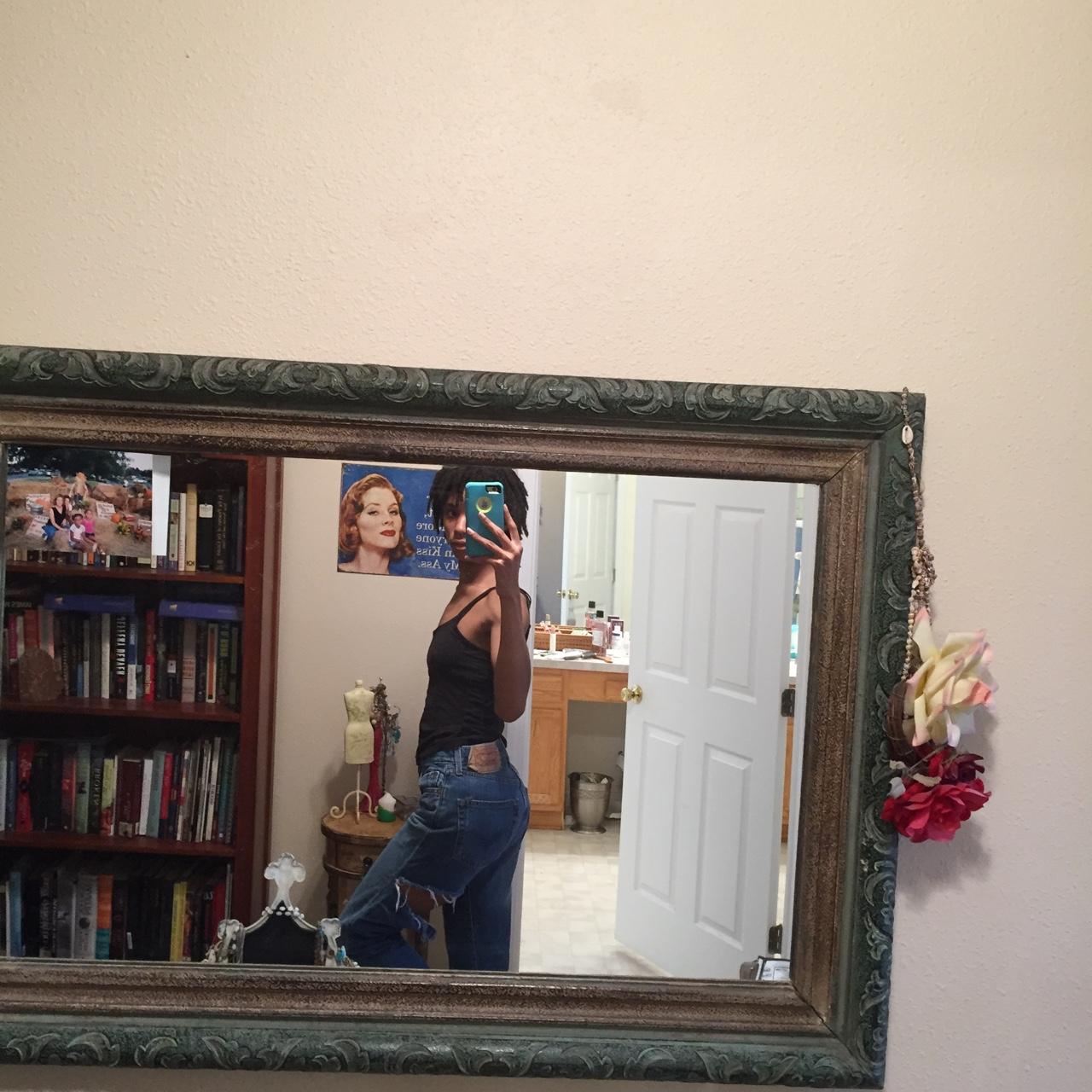 Vintage Levi 5o1s for all the extra small girls . - Depop