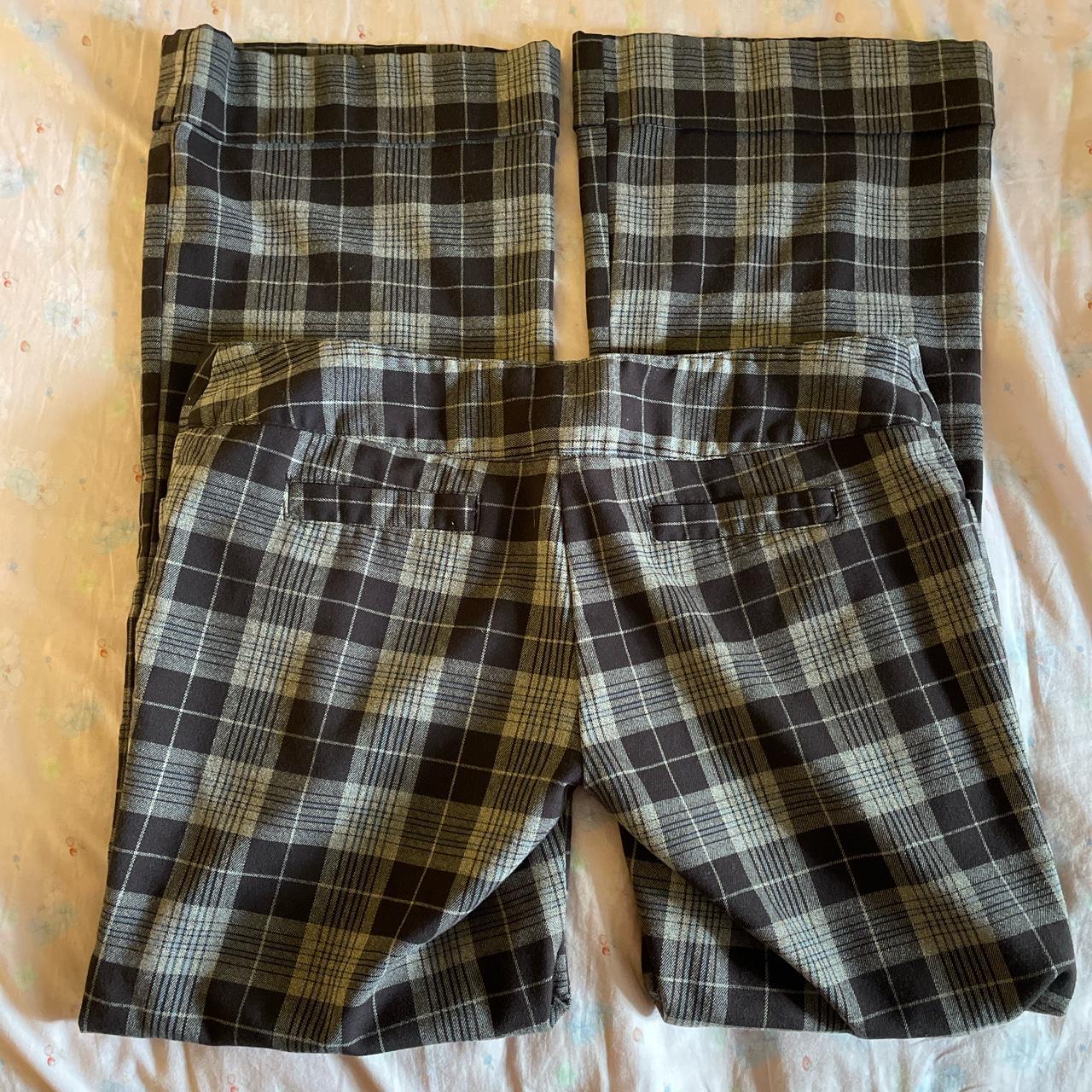 super cute 90s charlotte russe wide leg brown plaid... - Depop