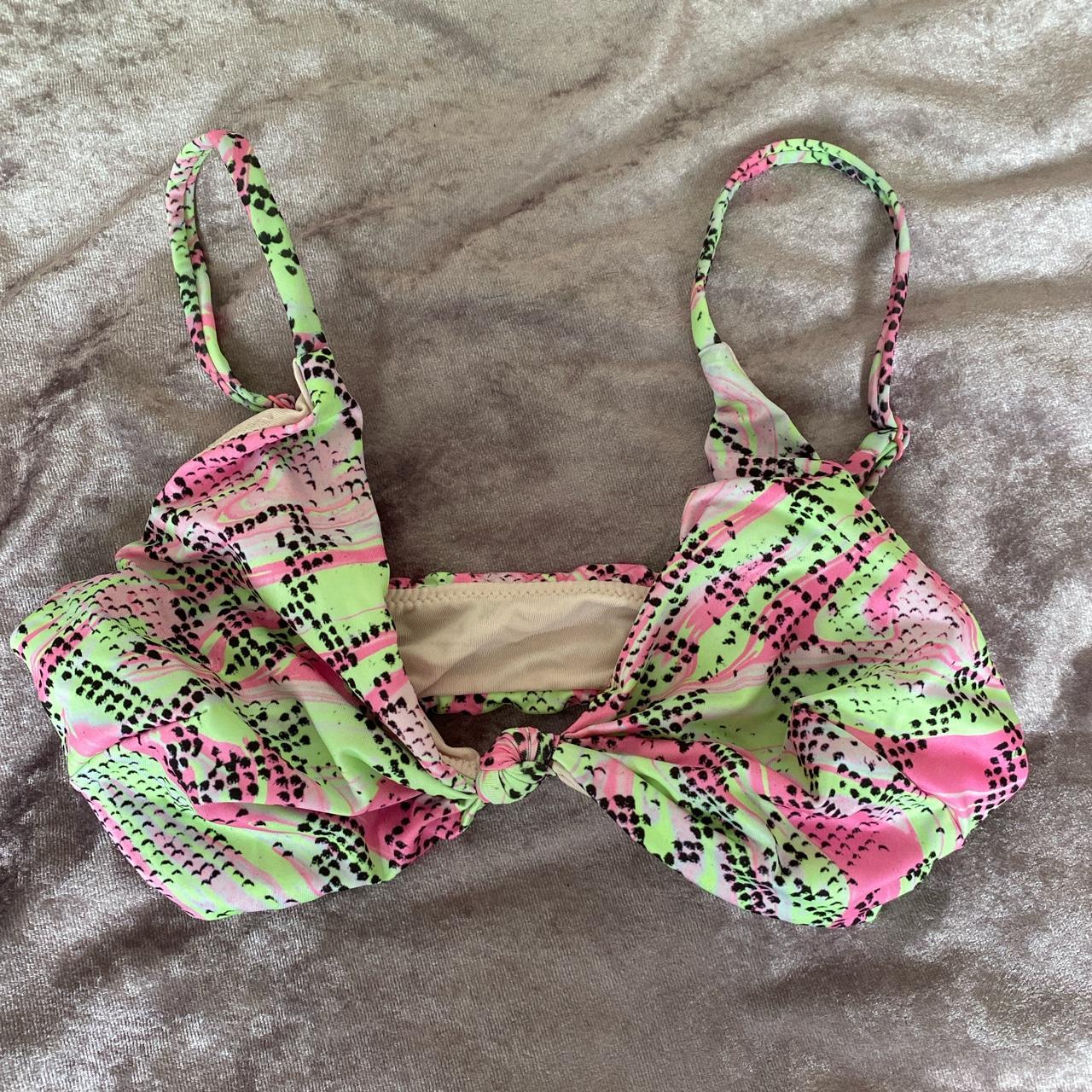 ASOS triangle bikini Top size 6, bottoms size... - Depop