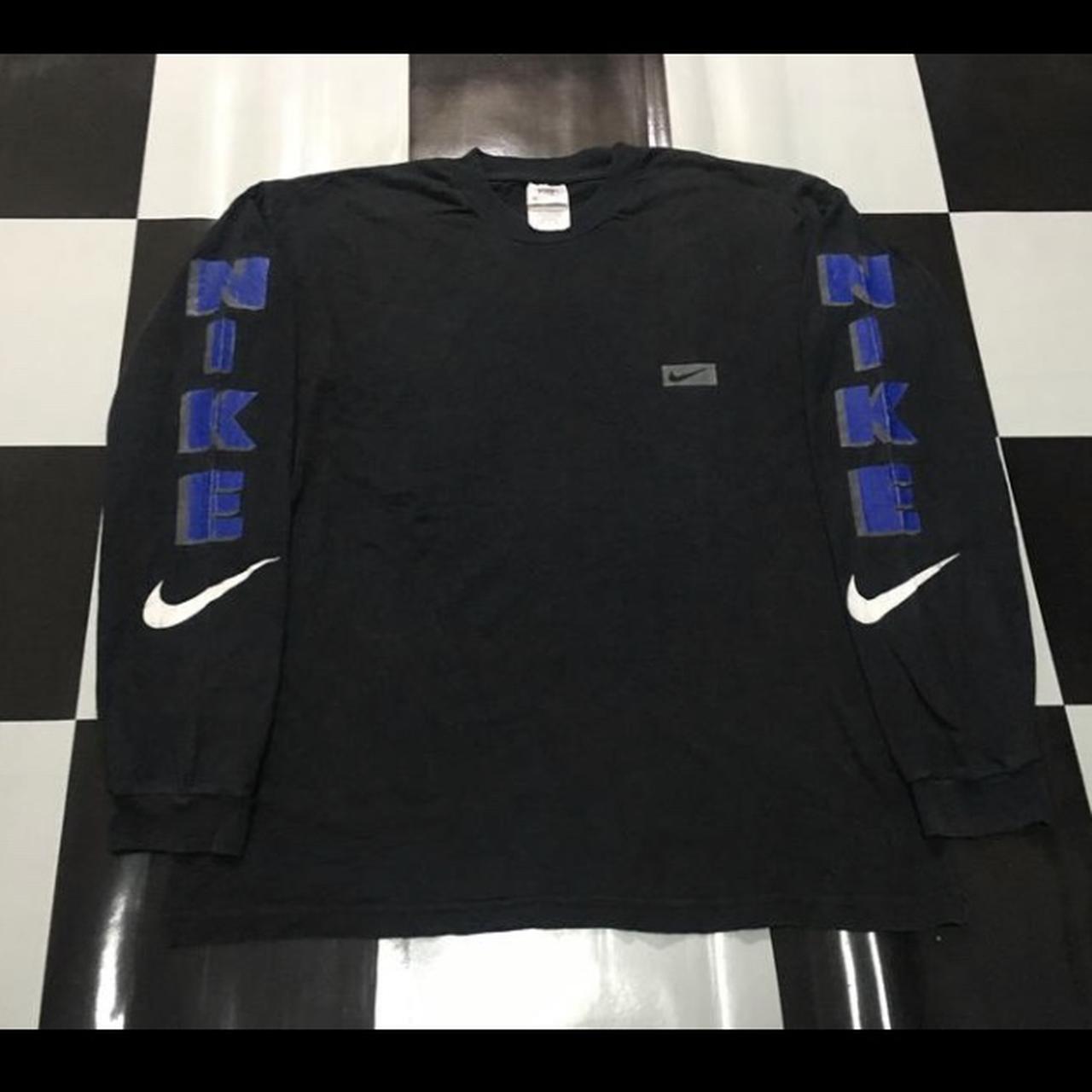 🔥 THROWBACK RARE N I K E 🔥 MEN’S LONG SLEEVE... - Depop