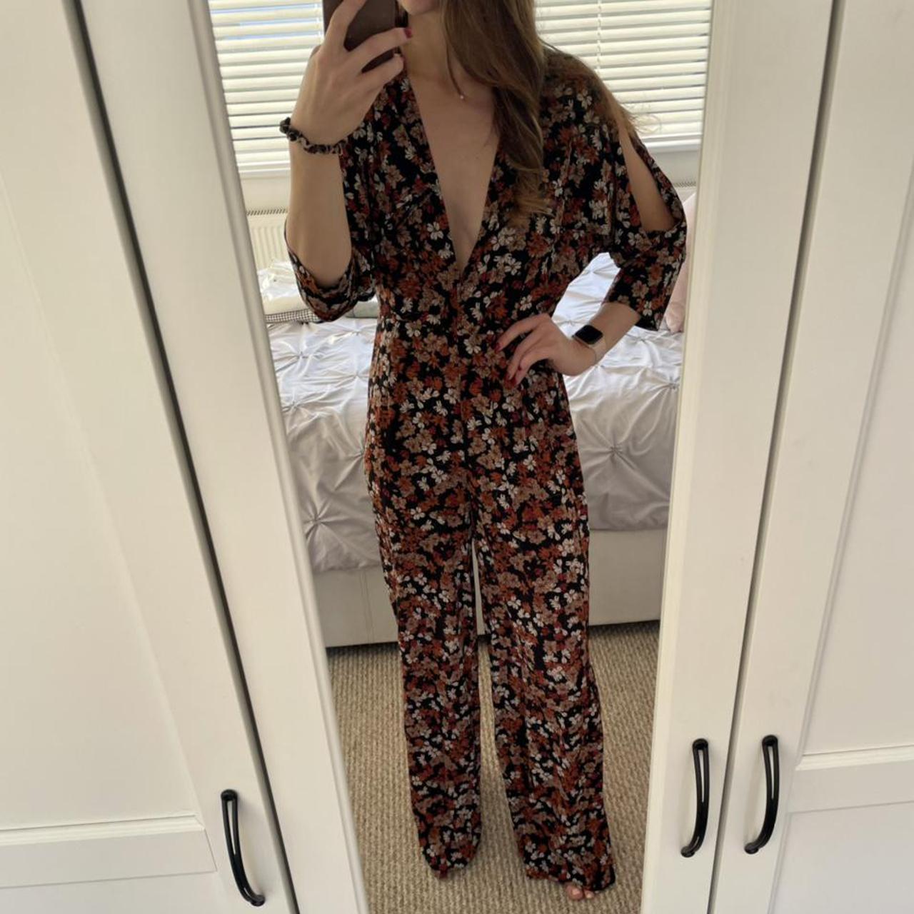 Nasty Gal Deep V Neck Wide Leg Jumpsuit 🧡💛beaut For Depop