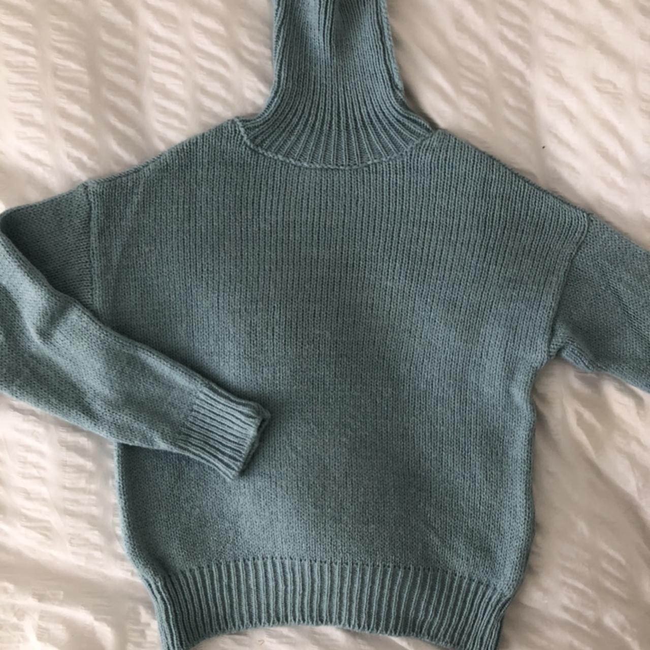 H&M duck egg knitted jumper Size S Percent... - Depop