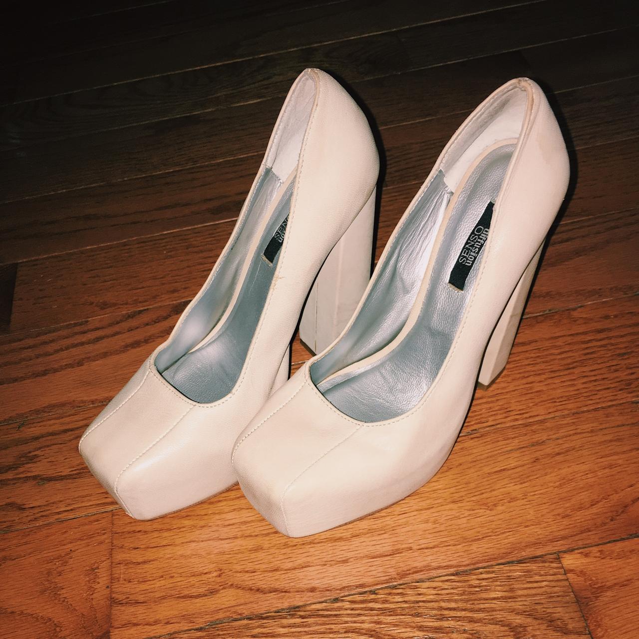 SENSO DIFFUSION shsen-safir beige creme leather 5.5... - Depop